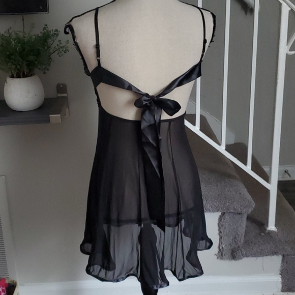 Velvet Kitten | Intimates & Sleepwear | Velvet Kitten Lace Tie Back Top ...